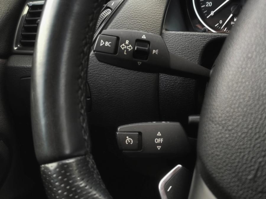 BMW X1 2013 in Riga, with an engine capacity of 2.00 L and mileage of 243 thousand km for 10990 €, photo 18 on AUTOMOTO.COM.LV
