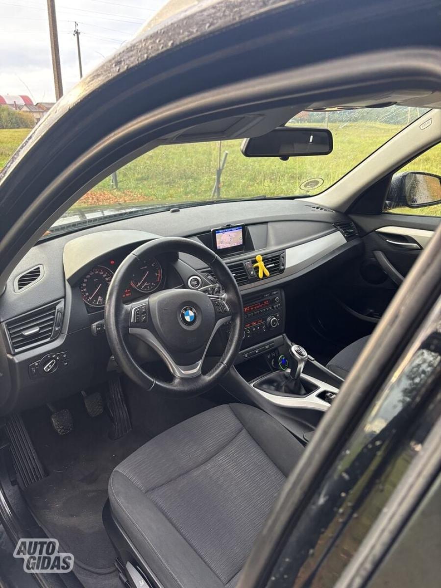 BMW X1 2013 in Klaipeda, with an engine capacity of 2.00 L and mileage of 240 thousand km for 4800 €, photo 7 on AUTOMOTO.COM.LV