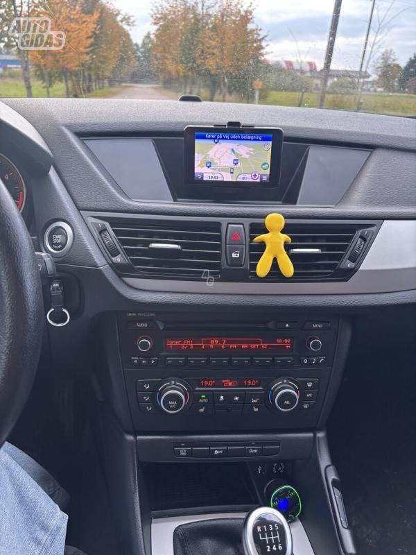 BMW X1 2013 in Klaipeda, with an engine capacity of 2.00 L and mileage of 240 thousand km for 4800 €, photo 8 on AUTOMOTO.COM.LV