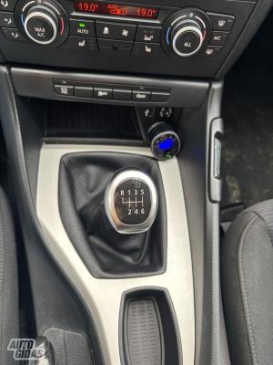 BMW X1 2013 in Klaipeda, with an engine capacity of 2.00 L and mileage of 240 thousand km for 4800 €, photo 9 on AUTOMOTO.COM.LV