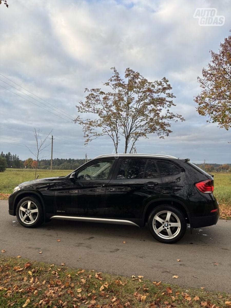 BMW X1 2013 in Klaipeda, with an engine capacity of 2.00 L and mileage of 240 thousand km for 4800 €, photo 11 on AUTOMOTO.COM.LV