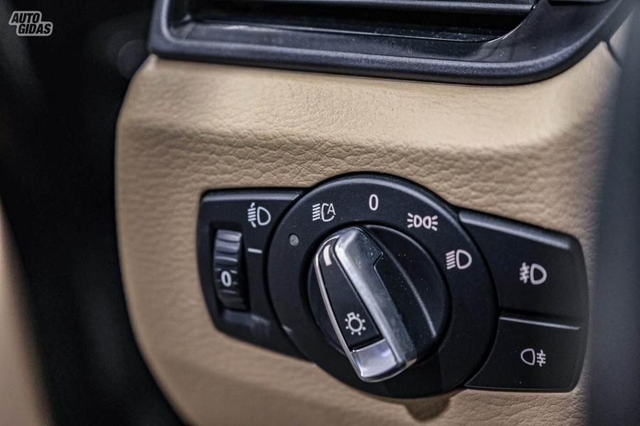 BMW X1 2014 in Kaunas, with an engine capacity of 2.00 L and mileage of 190 thousand km for 9890 €, photo 15 on AUTOMOTO.COM.LV