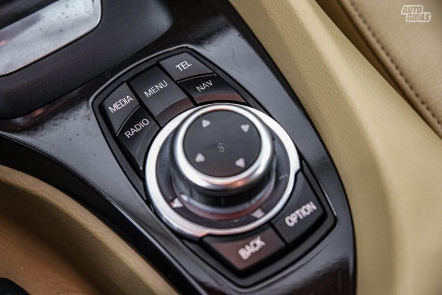 BMW X1 2014 in Kaunas, with an engine capacity of 2.00 L and mileage of 190 thousand km for 9890 €, photo 25 on AUTOMOTO.COM.LV