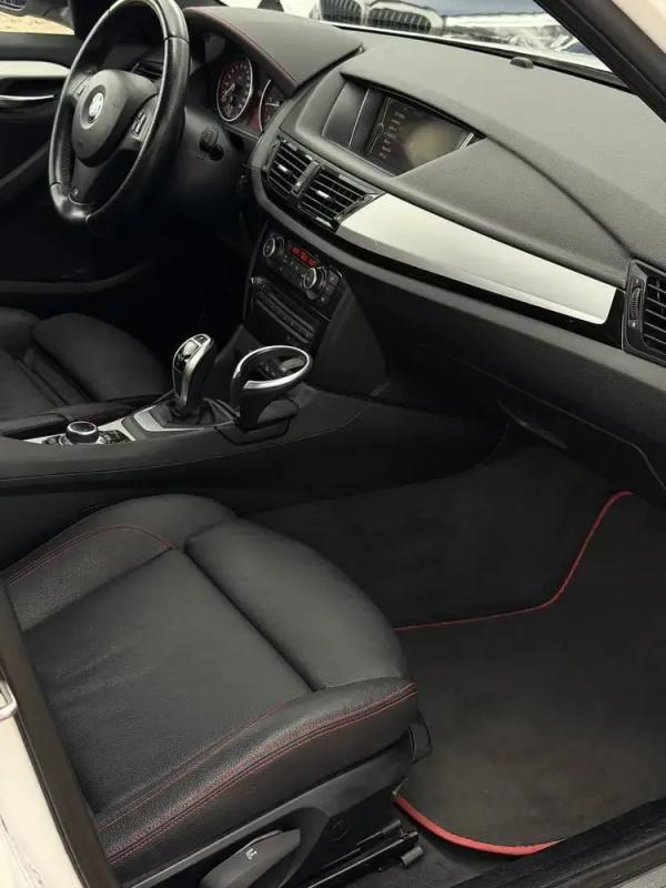 BMW X1 2014 in Riga, with an engine capacity of 2.00 L and mileage of 181 thousand km for 9980 €, photo 8 on AUTOMOTO.COM.LV