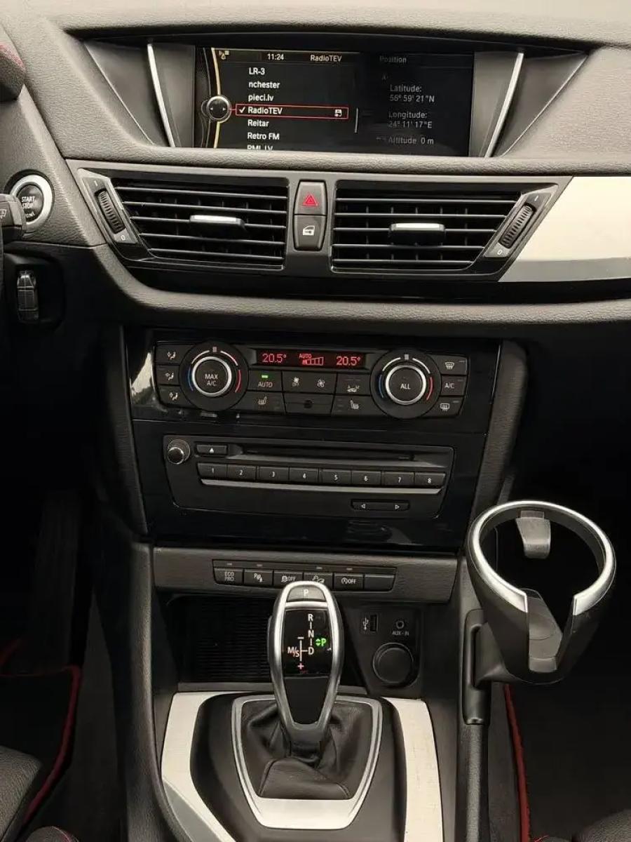BMW X1 2014 in Riga, with an engine capacity of 2.00 L and mileage of 181 thousand km for 9980 €, photo 13 on AUTOMOTO.COM.LV