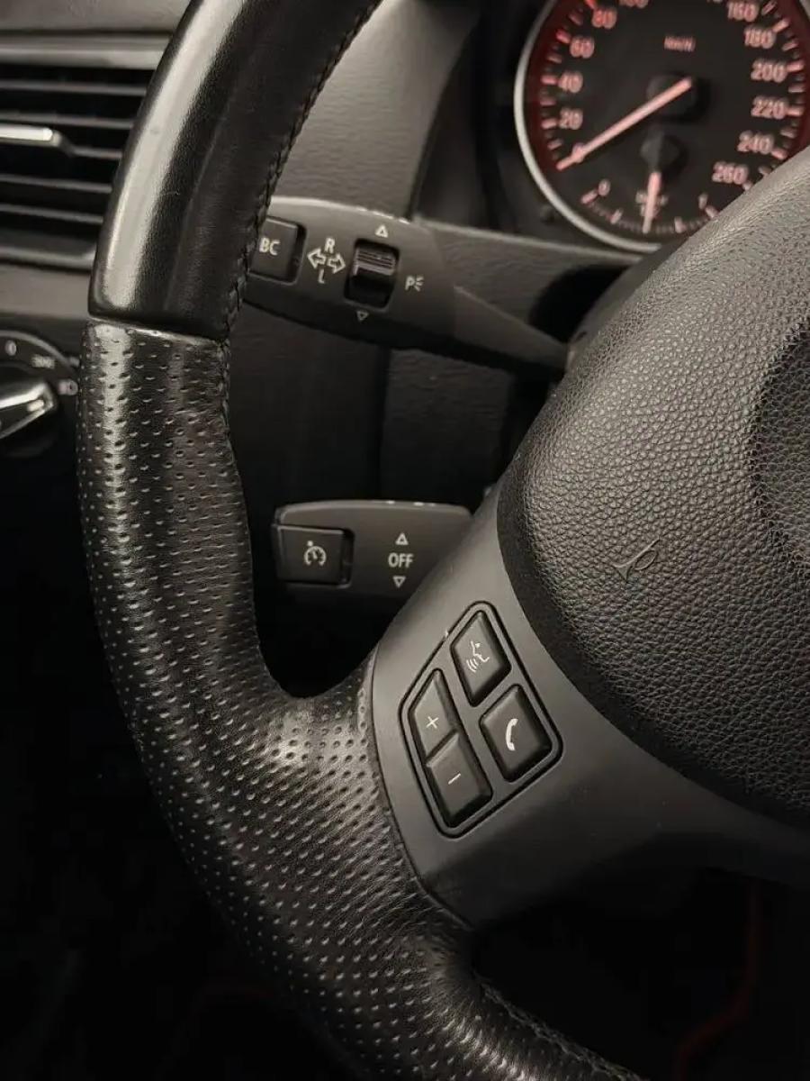 BMW X1 2014 in Riga, with an engine capacity of 2.00 L and mileage of 181 thousand km for 9980 €, photo 16 on AUTOMOTO.COM.LV