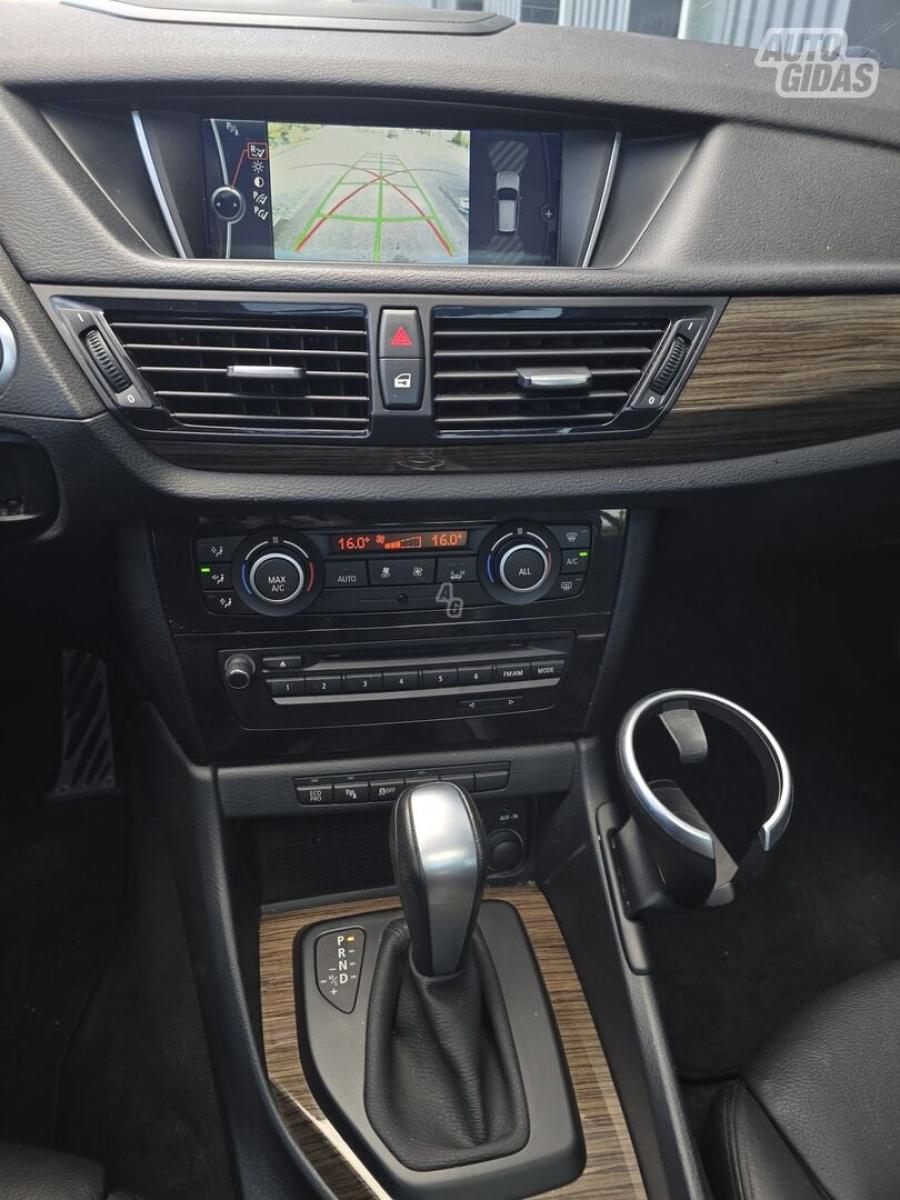 BMW X1 2014 in Radviliskis, with an engine capacity of 3.50 L and mileage of 279 thousand km for 5950 €, photo 14 on AUTOMOTO.COM.LV