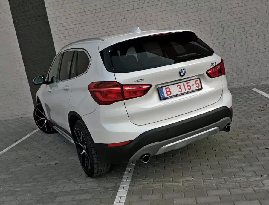 BMW X1 2015 in Riga, with an engine capacity of 2.00 L and mileage of 119 thousand km for 17450 €, photo 4 on AUTOMOTO.COM.LV