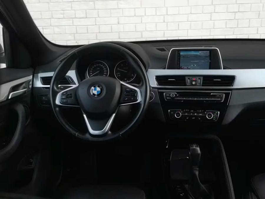 BMW X1 2015 in Riga, with an engine capacity of 2.00 L and mileage of 119 thousand km for 17450 €, photo 13 on AUTOMOTO.COM.LV