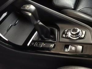 BMW X1 2015 in Riga, with an engine capacity of 2.00 L and mileage of 119 thousand km for 17450 €, photo 16 on AUTOMOTO.COM.LV