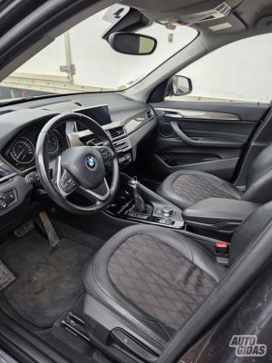 BMW X1 2016 in Taurage, with an engine capacity of 2.00 L and mileage of 196 thousand km for 12999 €, photo 10 on AUTOMOTO.COM.LV