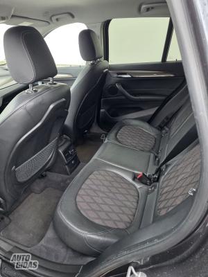 BMW X1 2016 in Taurage, with an engine capacity of 2.00 L and mileage of 196 thousand km for 12999 €, photo 12 on AUTOMOTO.COM.LV
