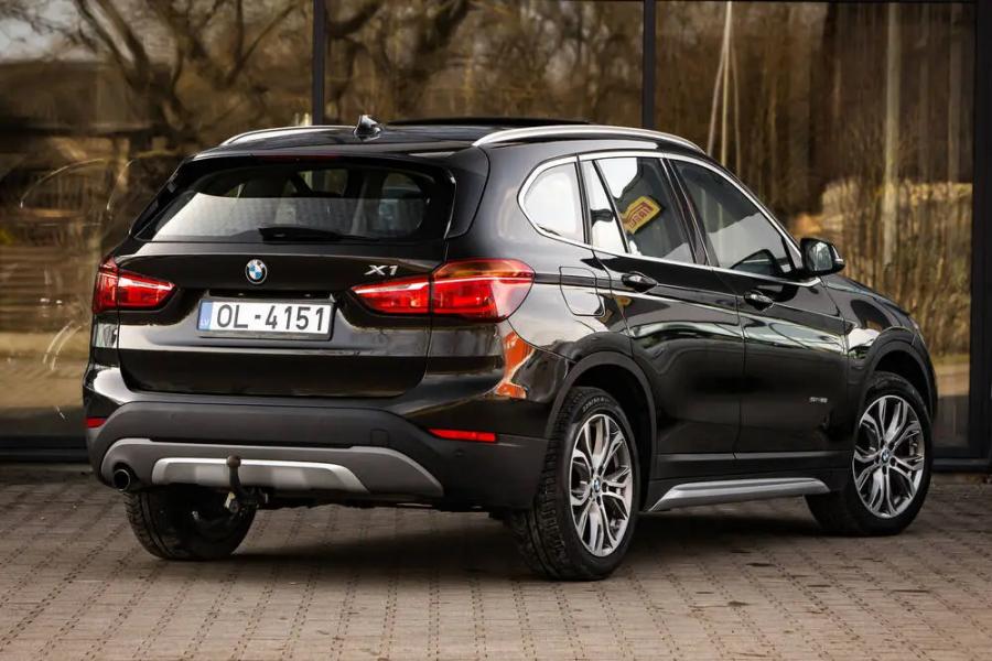 BMW X1 2016 in Jelgava, with an engine capacity of 1.50 L and mileage of 173 thousand km for 11990 €, photo 11 on AUTOMOTO.COM.LV