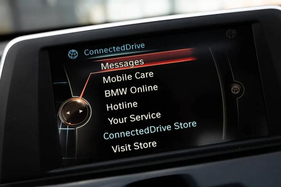 BMW X1 2016 in Jelgava, with an engine capacity of 1.50 L and mileage of 173 thousand km for 11990 €, photo 31 on AUTOMOTO.COM.LV