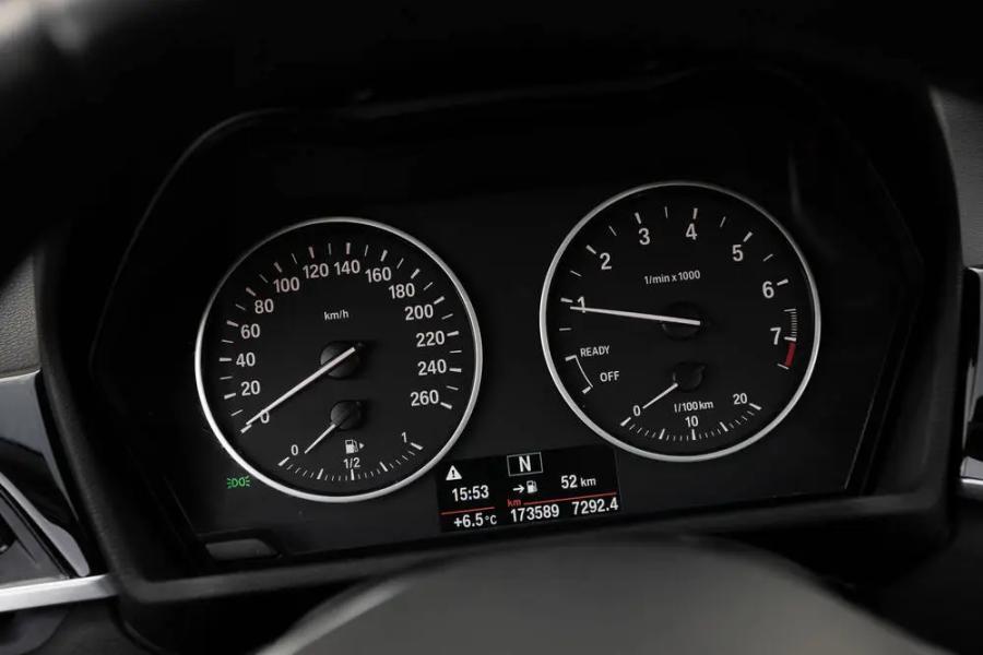BMW X1 2016 in Jelgava, with an engine capacity of 1.50 L and mileage of 173 thousand km for 11990 €, photo 38 on AUTOMOTO.COM.LV