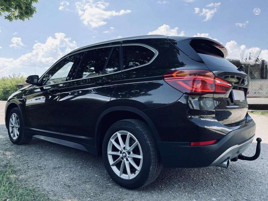 BMW X1 2017 in Utena, with an engine capacity of 2.00 L and mileage of 288 thousand km for 14450 €, photo 1 on AUTOMOTO.COM.LV