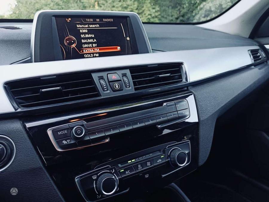 BMW X1 2017 in Utena, with an engine capacity of 2.00 L and mileage of 288 thousand km for 14450 €, photo 45 on AUTOMOTO.COM.LV