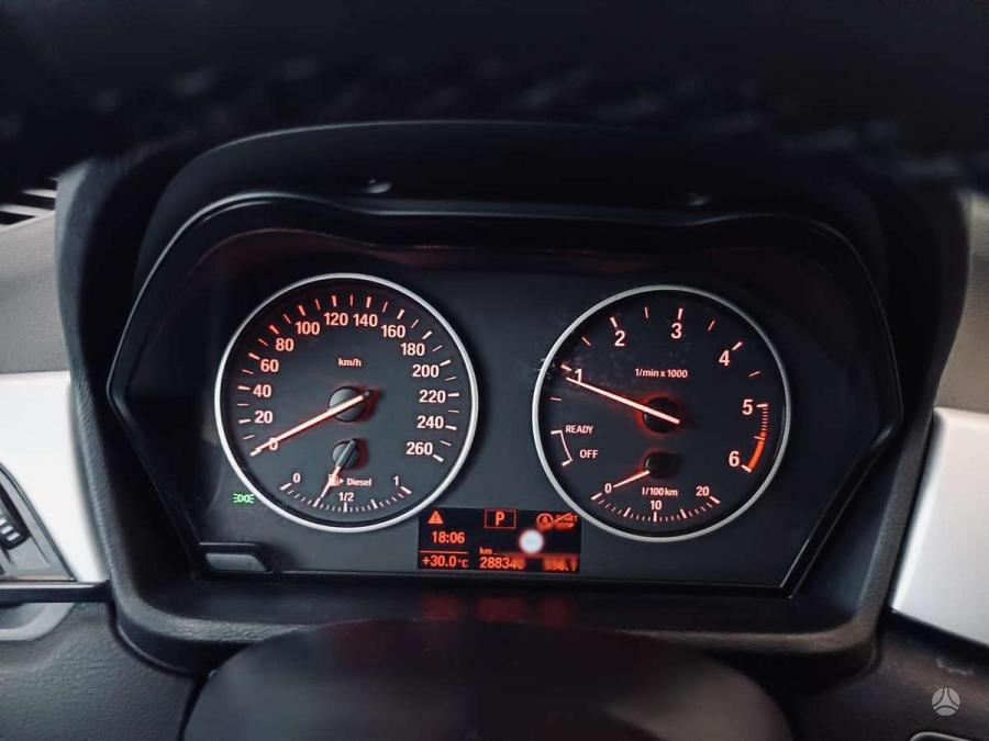 BMW X1 2017 in Utena, with an engine capacity of 2.00 L and mileage of 288 thousand km for 14450 €, photo 46 on AUTOMOTO.COM.LV