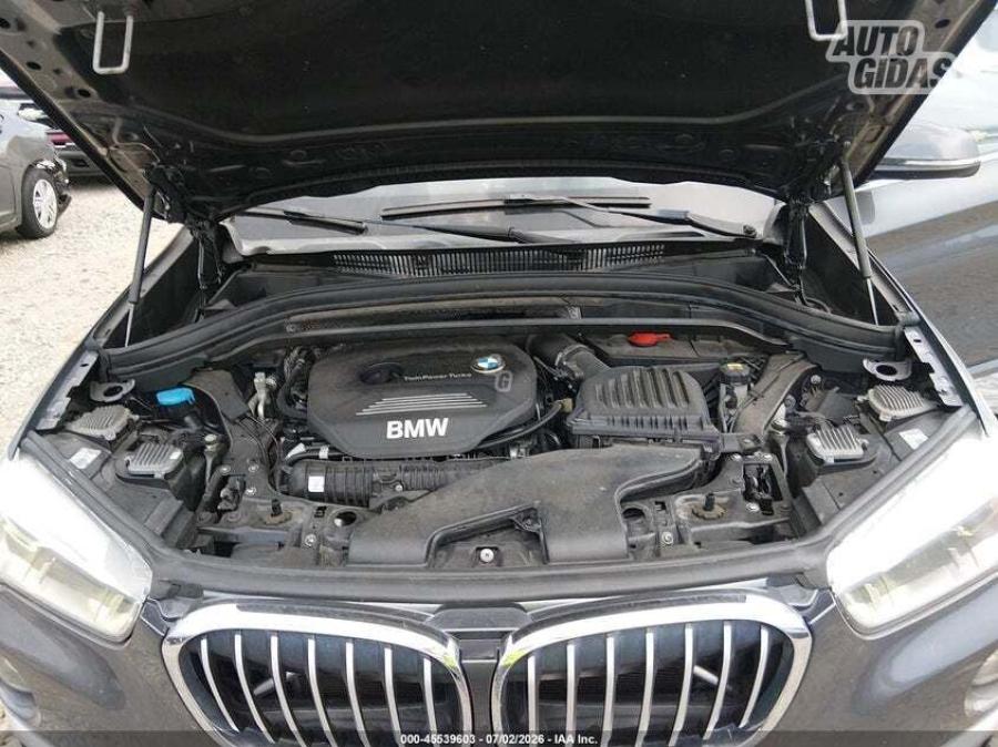BMW X1 2017 in Telschi, with an engine capacity of 2.00 L and mileage of 190 thousand km for 10300 €, photo 8 on AUTOMOTO.COM.LV
