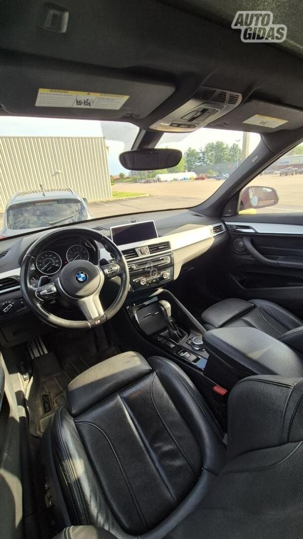 BMW X1 2018 in Siauliai, with an engine capacity of 2.00 L and mileage of 300 thousand km for 9650 €, photo 2 on AUTOMOTO.COM.LV