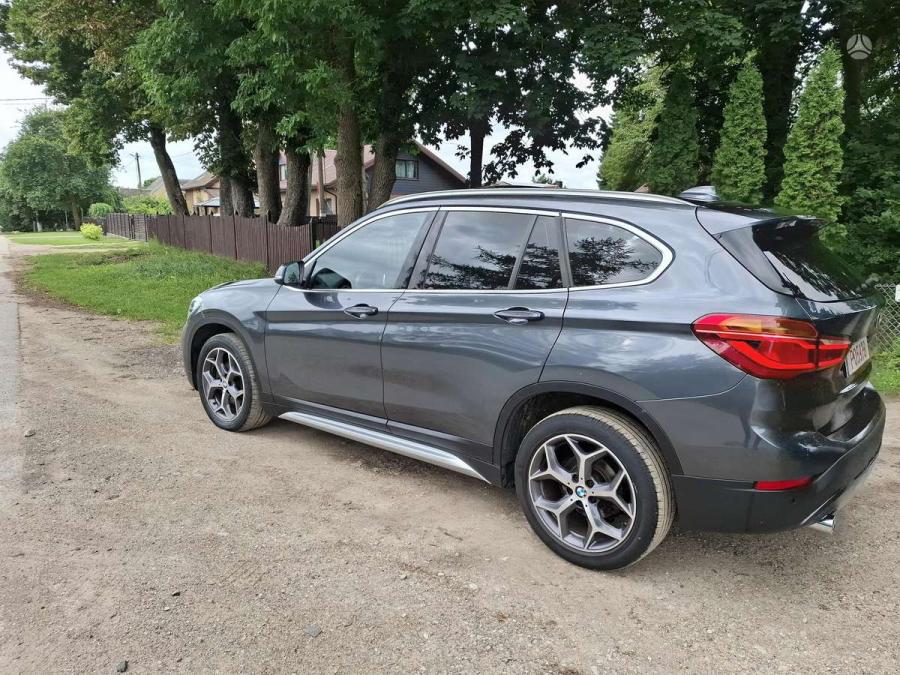 BMW X1 2018 in Siauliai, with an engine capacity of 1.50 L and mileage of 131 thousand km for 14300 €, photo 7 on AUTOMOTO.COM.LV