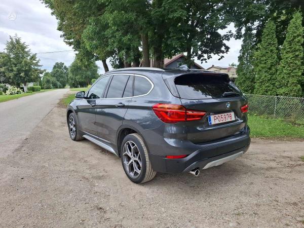 BMW X1 2018 in Siauliai, with an engine capacity of 1.50 L and mileage of 131 thousand km for 14300 €, photo 9 on AUTOMOTO.COM.LV