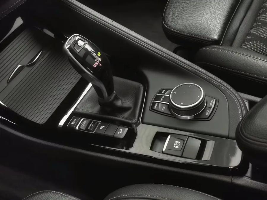 BMW X1 2019 in Riga, with an engine capacity of 2.00 L and mileage of 128 thousand km for 20990 €, photo 17 on AUTOMOTO.COM.LV