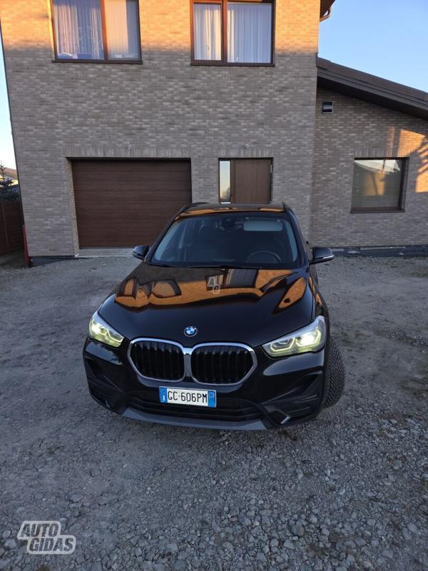 BMW X1 2020 Kauņa, ar dzinēja tilpumu 1.60 L un nobraukumu 181 tūkst. km par 14999 €, foto 1 vietnē AUTOMOTO.COM.LV
