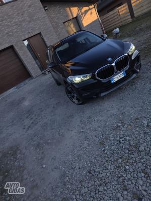 BMW X1 2020 in Kaunas, with an engine capacity of 1.60 L and mileage of 181 thousand km for 14999 €, photo 5 on AUTOMOTO.COM.LV