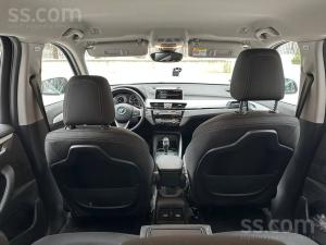 BMW X1 2020 in Riga, with an engine capacity of 2.00 L and mileage of 114 thousand km for 19650 €, photo 10 on AUTOMOTO.COM.LV