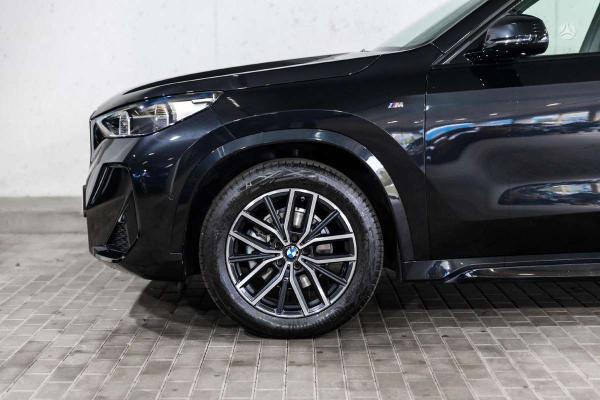 BMW X1 2022 in Vilnius, with an engine capacity of 1.50 L and mileage of 69 thousand km for 35883 €, photo 5 on AUTOMOTO.COM.LV