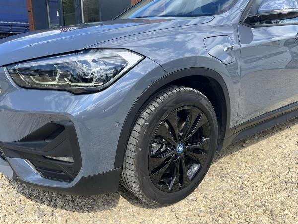 BMW X1 2022 in Kaunas, with an engine capacity of 1.50 L and mileage of 133 thousand km for 17999 €, photo 3 on AUTOMOTO.COM.LV