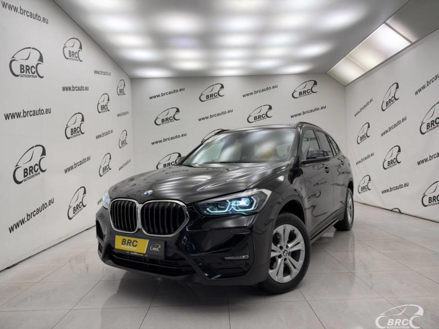 BMW X1 2022 in Vilnius, with an engine capacity of 2.00 L and mileage of 159 thousand km for 18000 €, photo 3 on AUTOMOTO.COM.LV