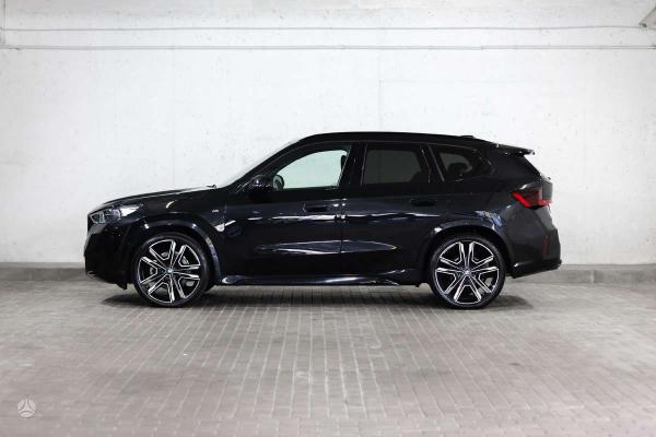BMW X1 2023 in Vilnius, with an engine capacity of 2.00 L and mileage of 37 thousand km for 44993 €, photo 4 on AUTOMOTO.COM.LV