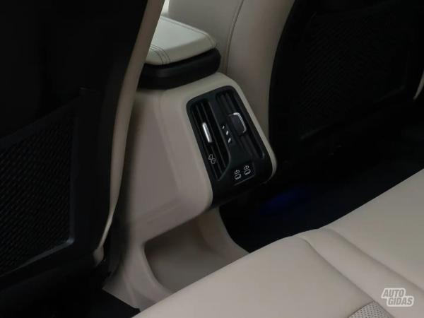BMW X1 2023 in Vilnius, with an engine capacity of 2.00 L and mileage of 28 thousand km for 39900 €, photo 9 on AUTOMOTO.COM.LV