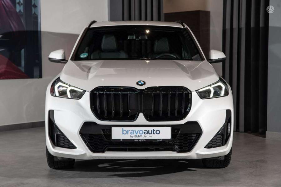 BMW X1 2024 Kauņa, ar dzinēja tilpumu 1.50 L un nobraukumu 37 tūkst. km par 38991 €, foto 3 vietnē AUTOMOTO.COM.LV