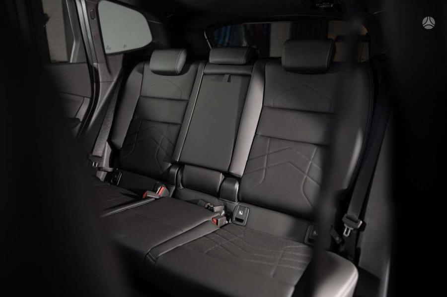 BMW X1 2024 Kauņa, ar dzinēja tilpumu 1.50 L un nobraukumu 37 tūkst. km par 38991 €, foto 24 vietnē AUTOMOTO.COM.LV