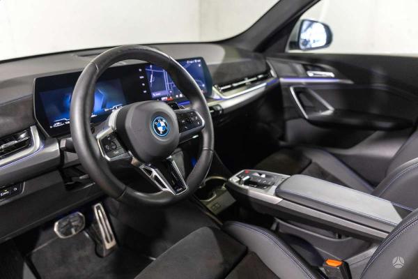 BMW X1 2025 Viļņa, ar dzinēja tilpumu 1.50 L un nobraukumu 5 tūkst. km par 52691 €, foto 11 vietnē AUTOMOTO.COM.LV