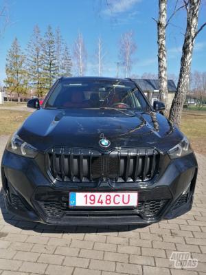 BMW X1 2025 in Plunge, with an engine capacity of 2.00 L and mileage of 8 thousand km for 39999 €, photo  on AUTOMOTO.COM.LV