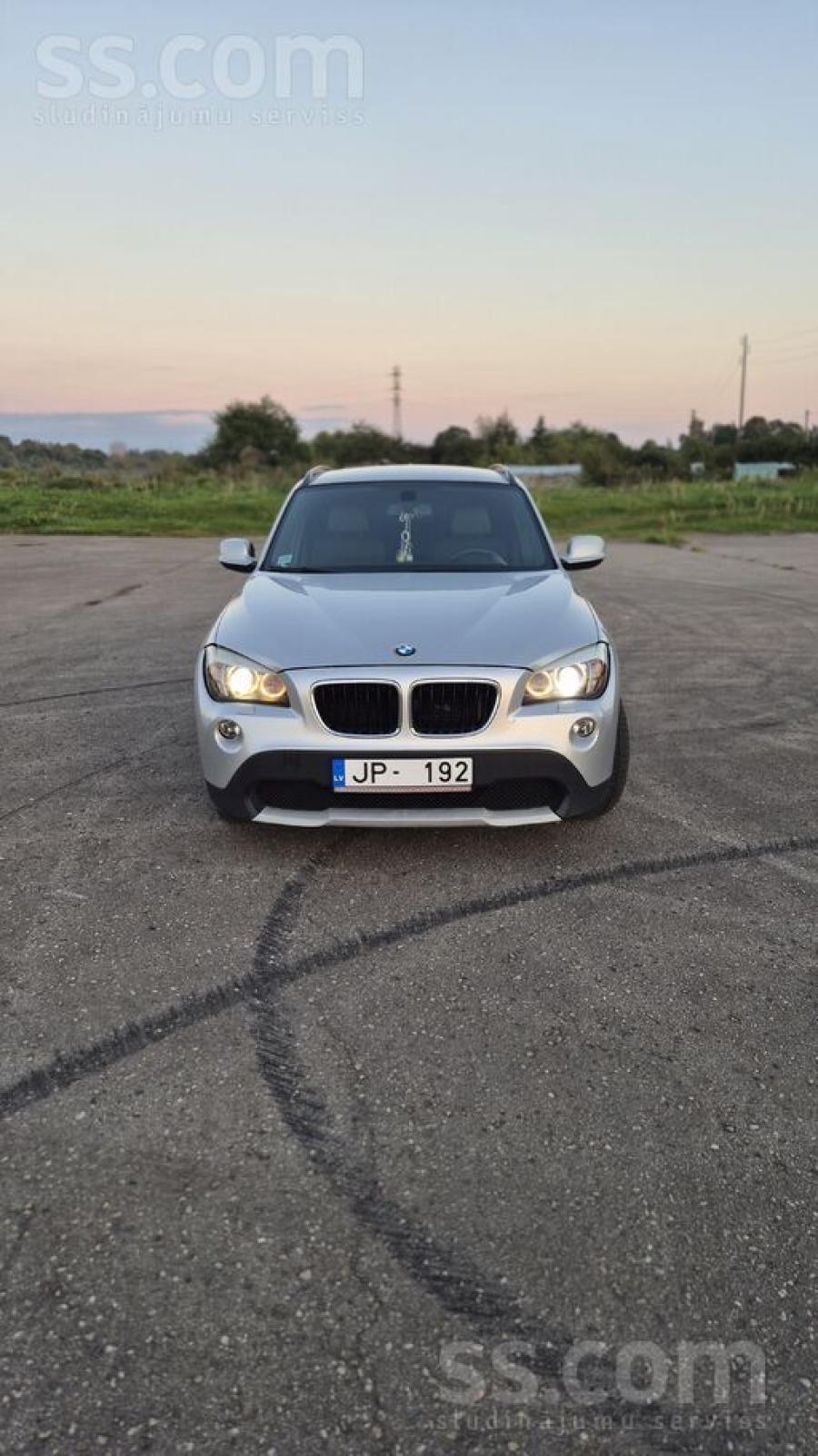 Grey BMW X1 2009 in Jekabpils, with an engine capacity of 2.00 L and mileage of 279 thousand km for 7100 €, photo 3 on AUTOMOTO.COM.LV