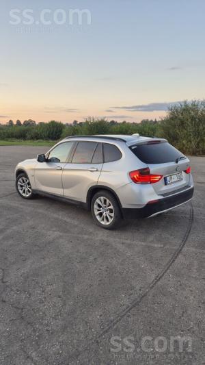 Grey BMW X1 2009 in Jekabpils, with an engine capacity of 2.00 L and mileage of 279 thousand km for 7100 €, photo 6 on AUTOMOTO.COM.LV
