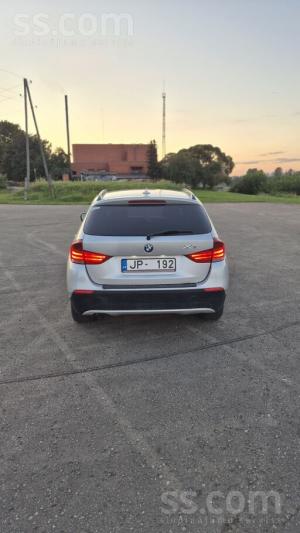 Grey BMW X1 2009 in Jekabpils, with an engine capacity of 2.00 L and mileage of 279 thousand km for 7100 €, photo 7 on AUTOMOTO.COM.LV
