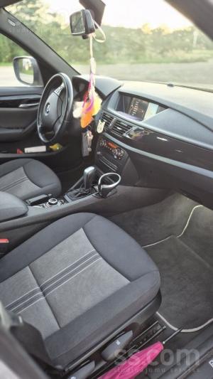 Grey BMW X1 2009 in Jekabpils, with an engine capacity of 2.00 L and mileage of 279 thousand km for 7100 €, photo 9 on AUTOMOTO.COM.LV