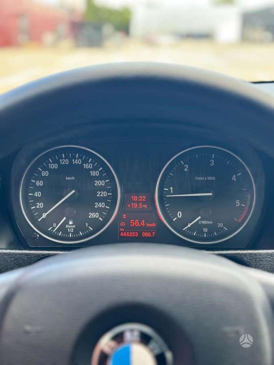 Pelēks BMW X1 2009 Kauņa, ar dzinēja tilpumu 2.00 L un nobraukumu 446 tūkst. km par 3100 €, foto 8 vietnē AUTOMOTO.COM.LV