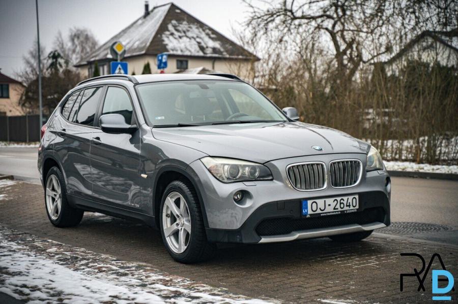 Pelēks BMW X1 2010 Rīga, ar dzinēja tilpumu 2.00 L un nobraukumu 176 tūkst. km par 6990 €, foto 3 vietnē AUTOMOTO.COM.LV