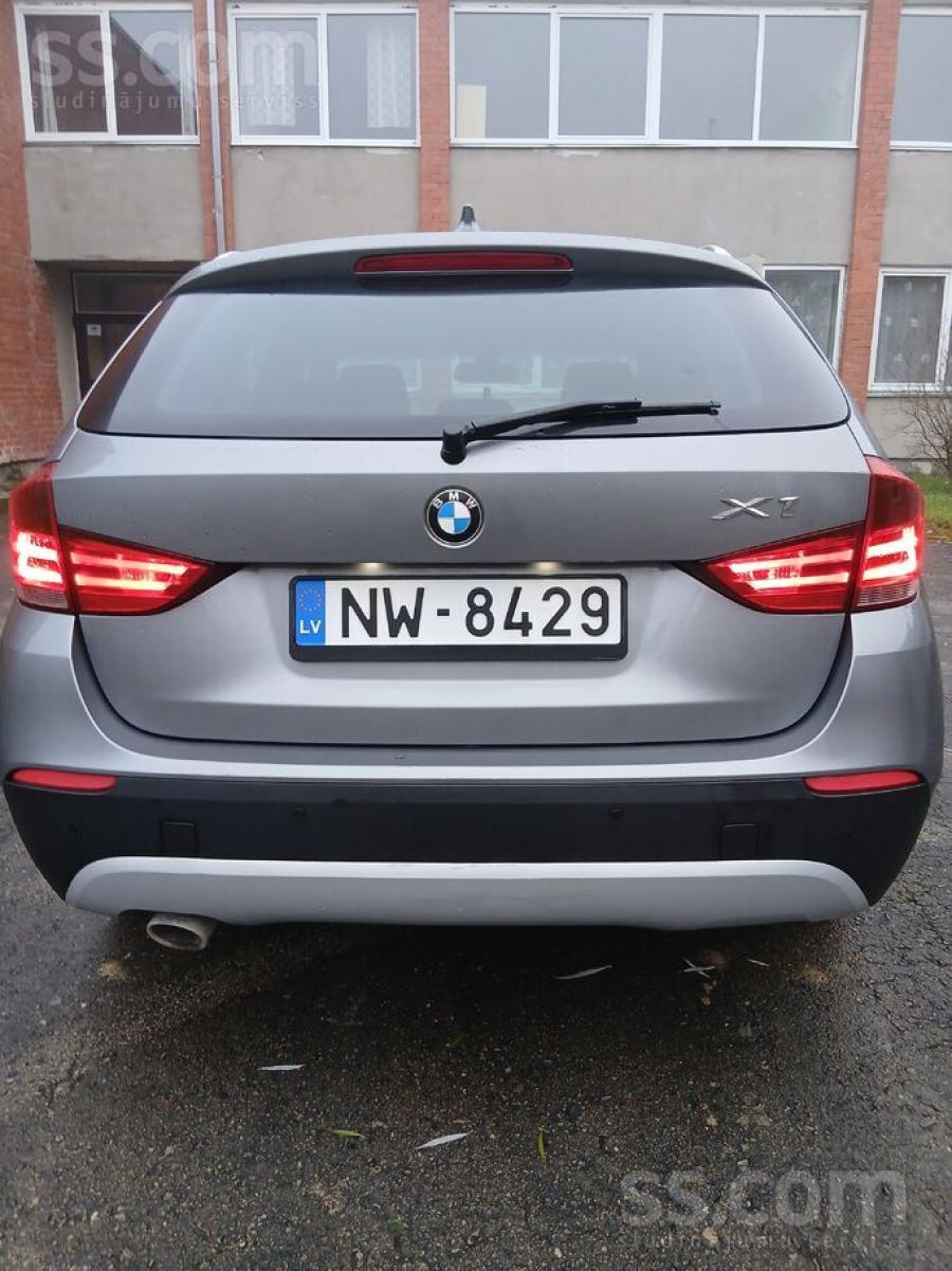 Pelēks BMW X1 2010 Aizkraukle, ar dzinēja tilpumu 2.00 L un nobraukumu 251 tūkst. km par 6600 €, foto 9 vietnē AUTOMOTO.COM.LV