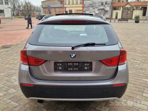 Pelēks BMW X1 2010 Bauska, ar dzinēja tilpumu 2.00 L un nobraukumu 321 tūkst. km par 6250 €, foto 7 vietnē AUTOMOTO.COM.LV