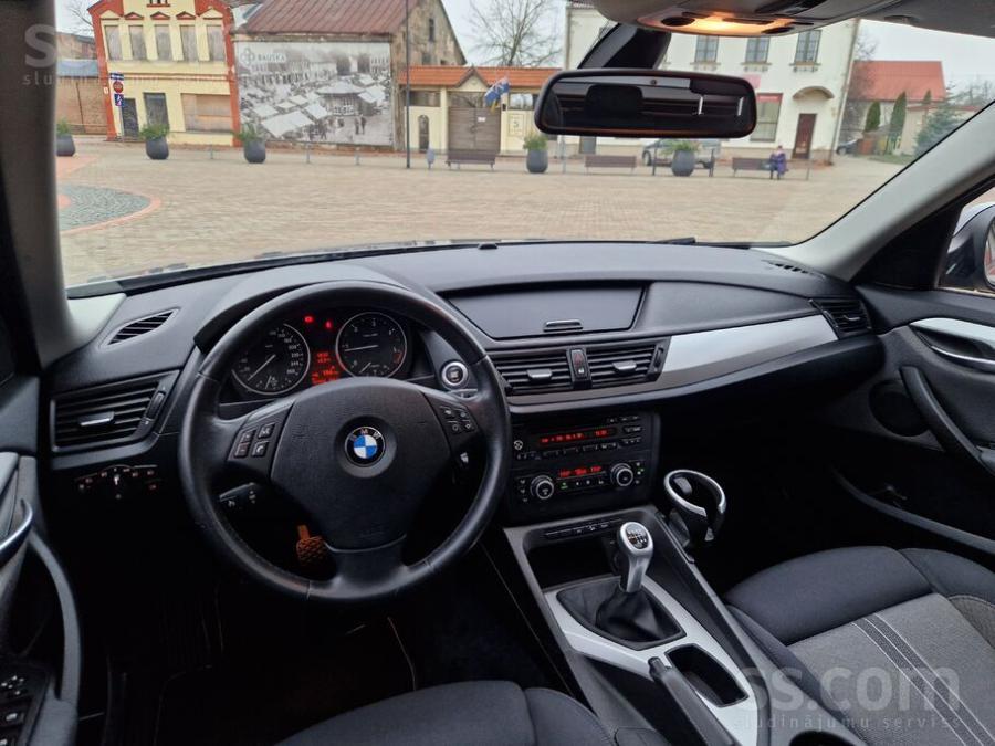 Pelēks BMW X1 2010 Bauska, ar dzinēja tilpumu 2.00 L un nobraukumu 321 tūkst. km par 6250 €, foto 11 vietnē AUTOMOTO.COM.LV