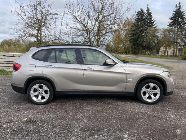 Pelēks BMW X1 2010 Ukmergė, ar dzinēja tilpumu 2.00 L un nobraukumu 242 tūkst. km par 4100 €, foto 4 vietnē AUTOMOTO.COM.LV