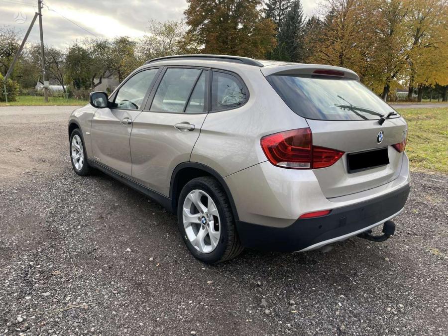 Pelēks BMW X1 2010 Ukmergė, ar dzinēja tilpumu 2.00 L un nobraukumu 242 tūkst. km par 4100 €, foto 7 vietnē AUTOMOTO.COM.LV